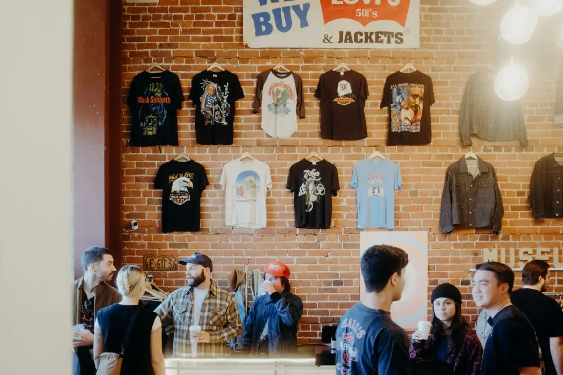 GUIDE TO VINTAGE & ANTIQUE STORES IN REDDING, CA - Redding