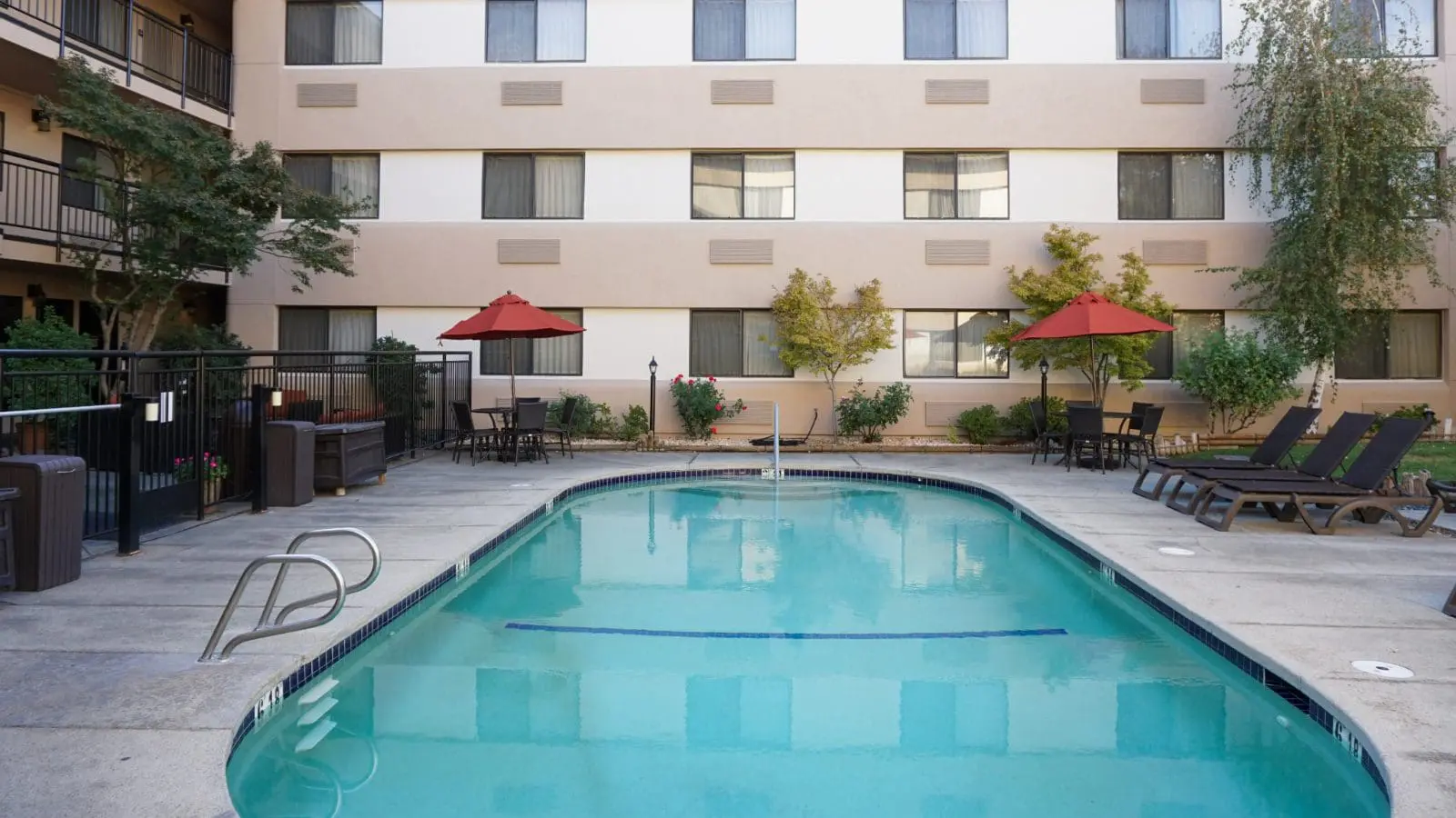Hotels in Redding, CA: Where to Stay | Visit Redding