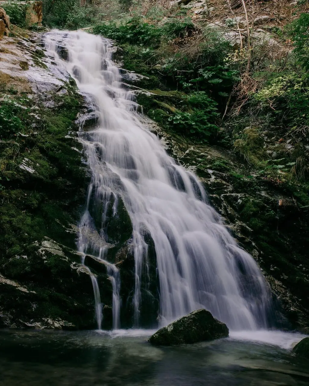 WHISKEYTOWN WATERFALLS: YOUR GUIDE TO EXPLORING 4 WATERFALLS NEAR ...