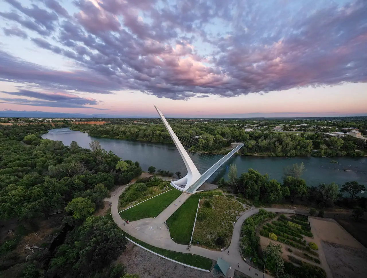 Sundial Bridge Webcam: Live View | Visit Redding